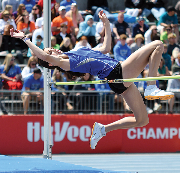 Comets relishing relay glory | News, Sports, Jobs - Times Republican